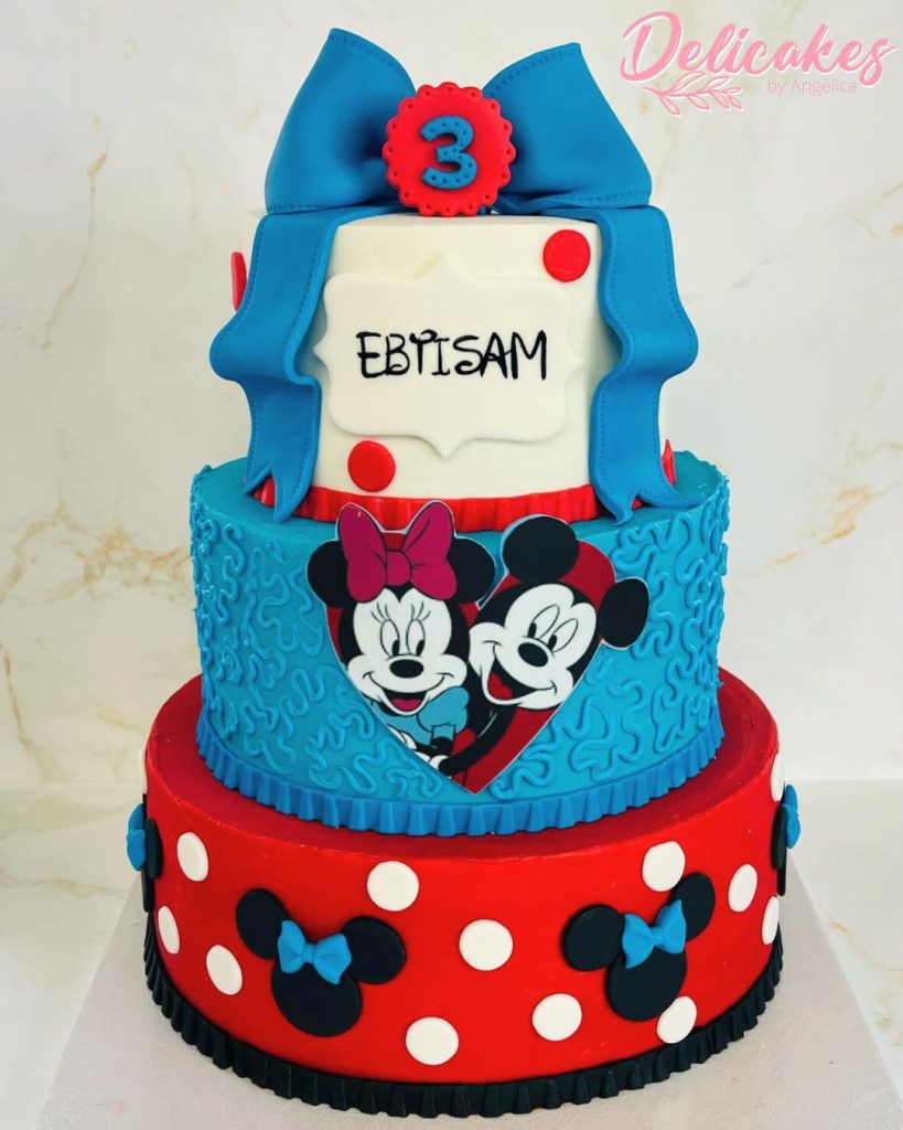Custom Cakes